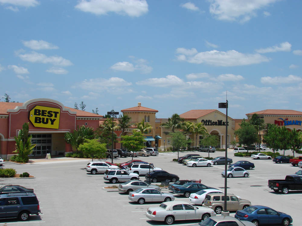 Do Business at Coconut Point Community Center, a Simon Property.